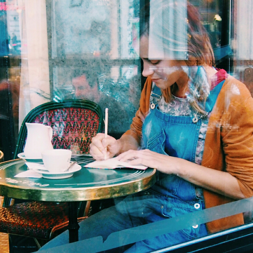 Nina da Lua - AKIARA books